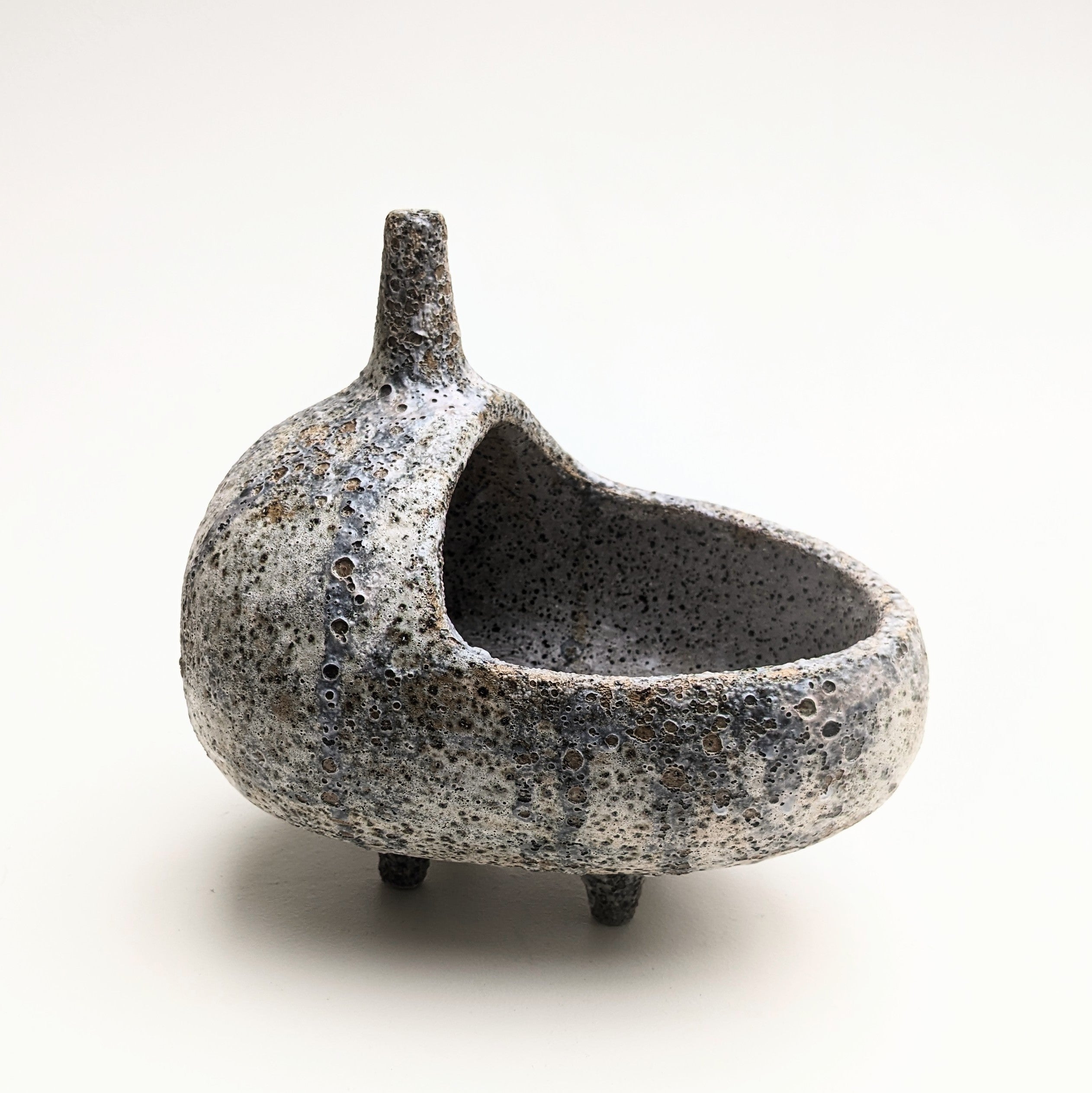 Last Fango in Paris by Buzzby & Fang I The Plant Society Handmade Ceramics