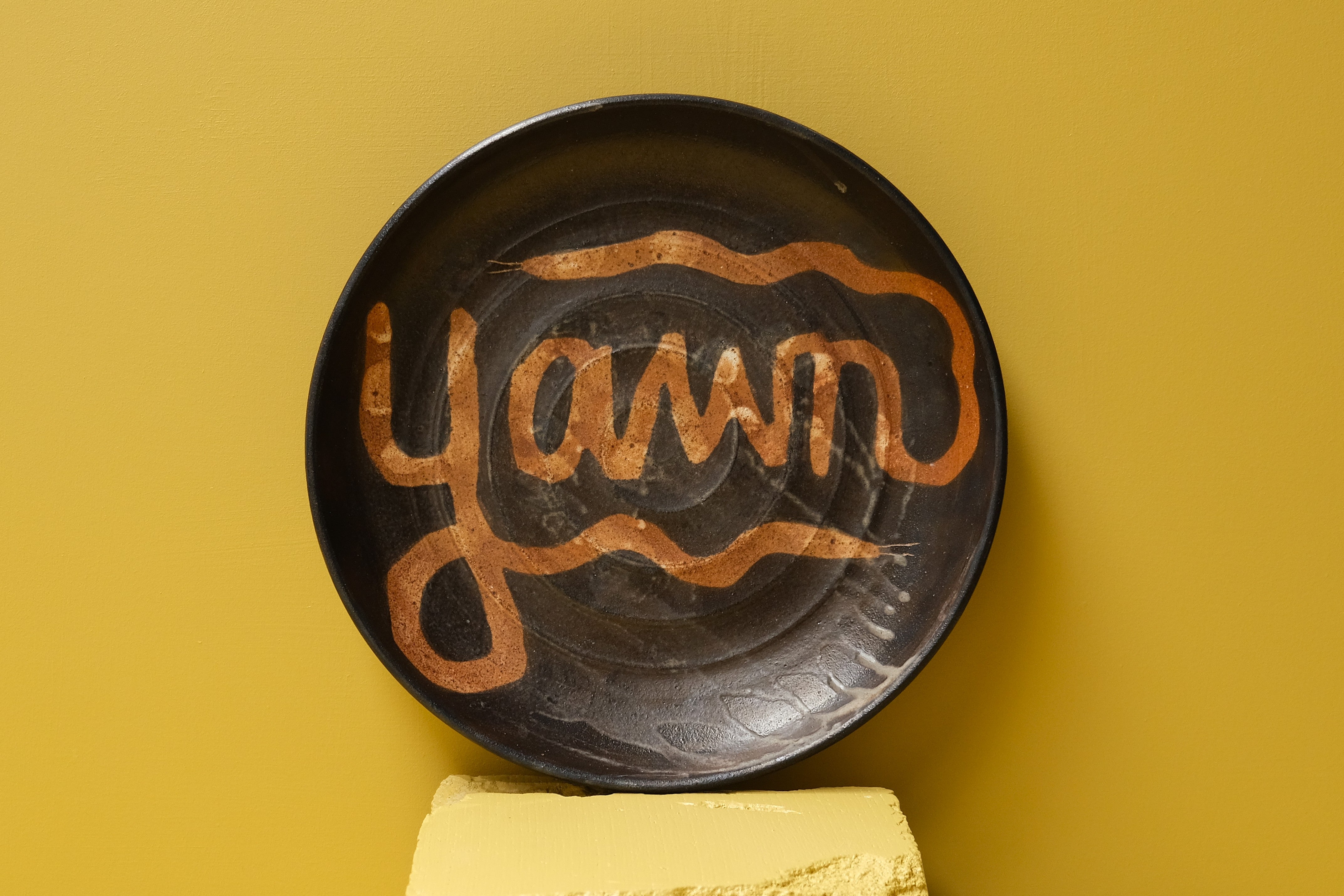 Large Yawn Bowl by Peta Armstrong – THE PLANT SOCIETY